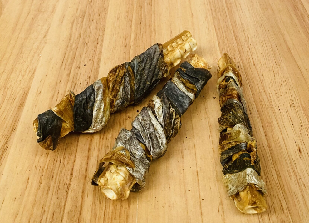 Fish Twisters 100gm – The Bow Wow Store